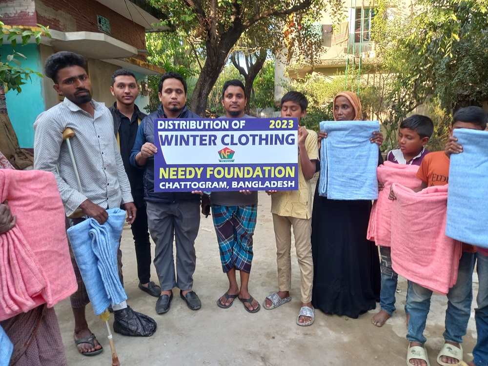 Distribution of blankets by Needy Foundation - NEEDY FOUNDATION